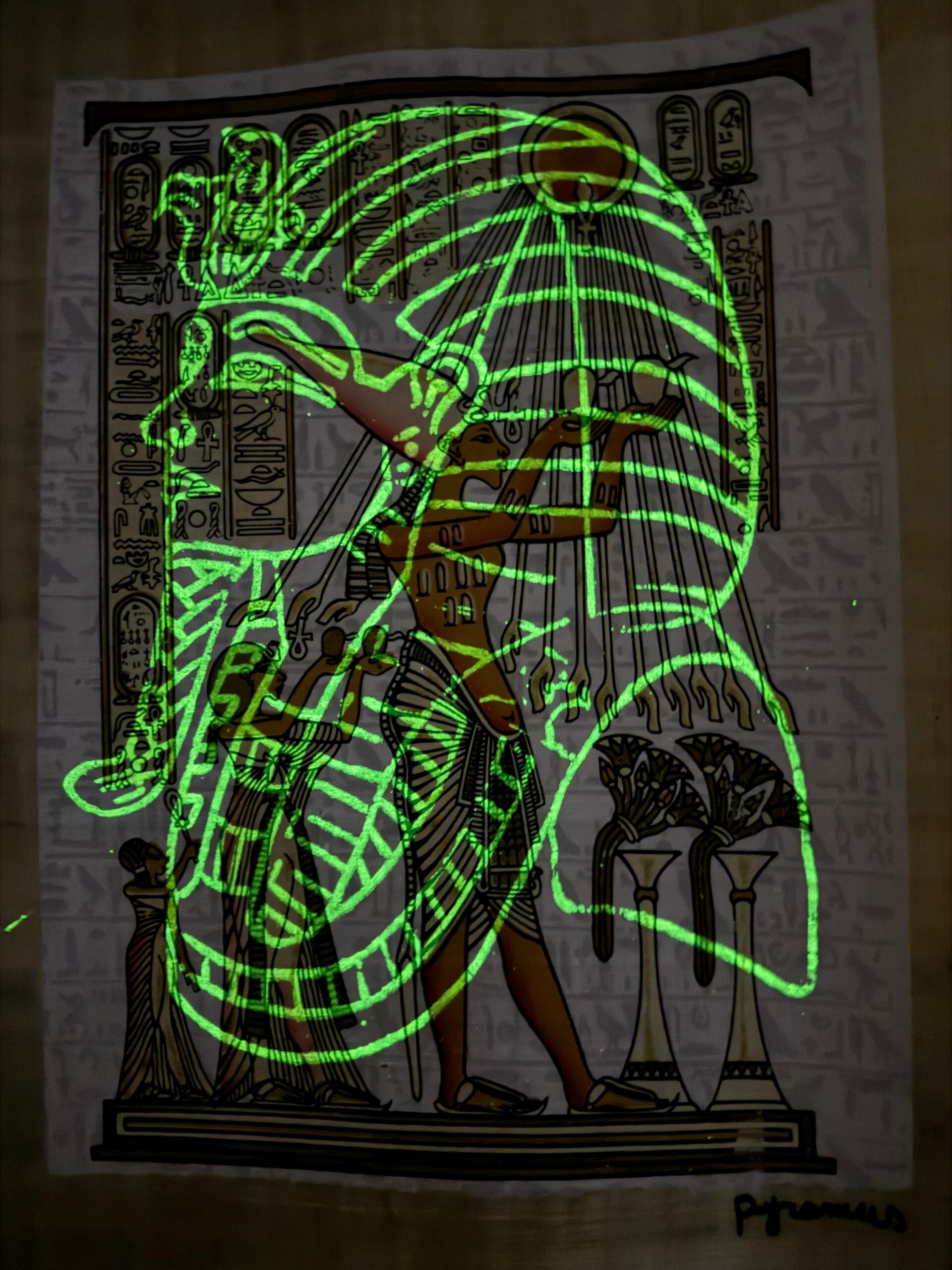 Pharaoh Akhenaten Papyrus Luminous, 30x40cm